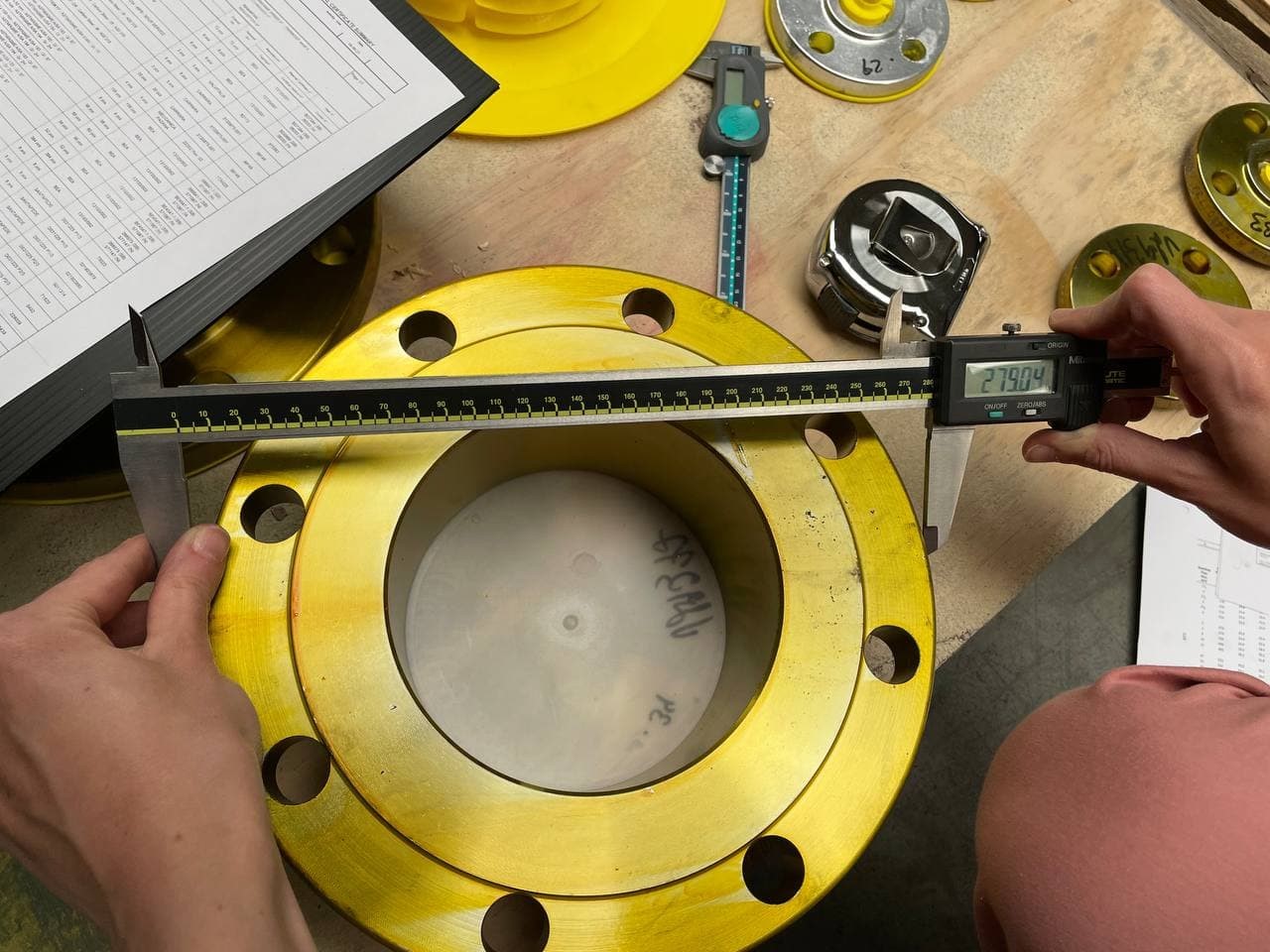 Flange Inspection - Part1 - Arotec